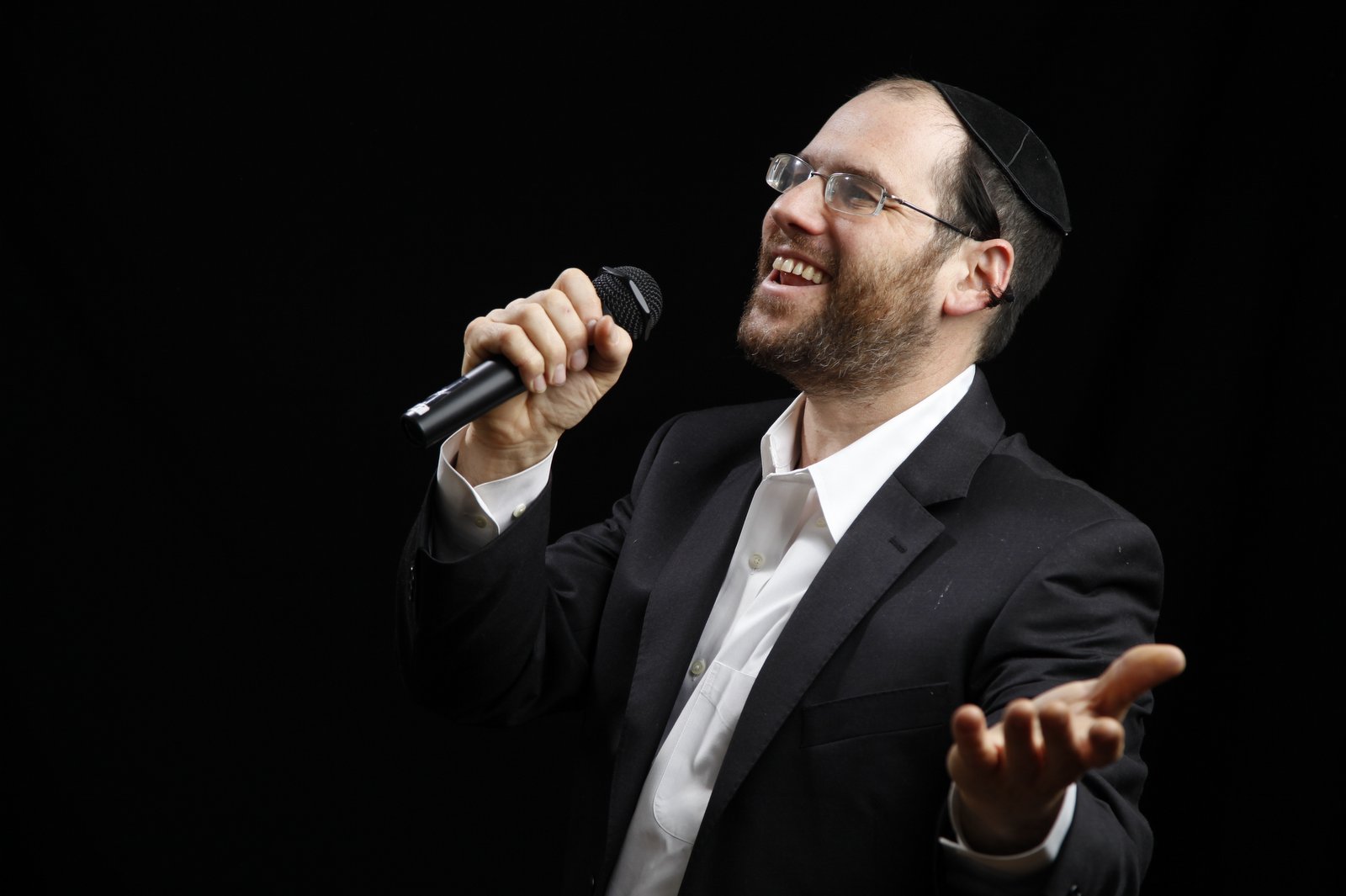 Aaron Razel - www.jyrics.com