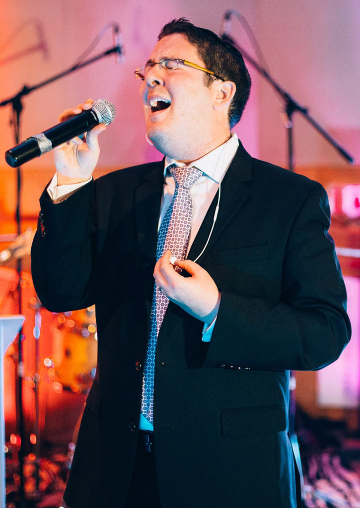 Yonatan Shlagbaum - www.jyrics.com