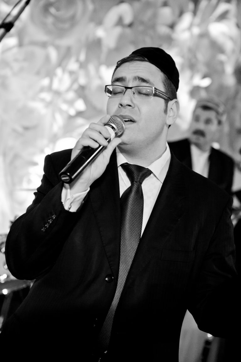 Dovid Gabay - www.jyrics.com